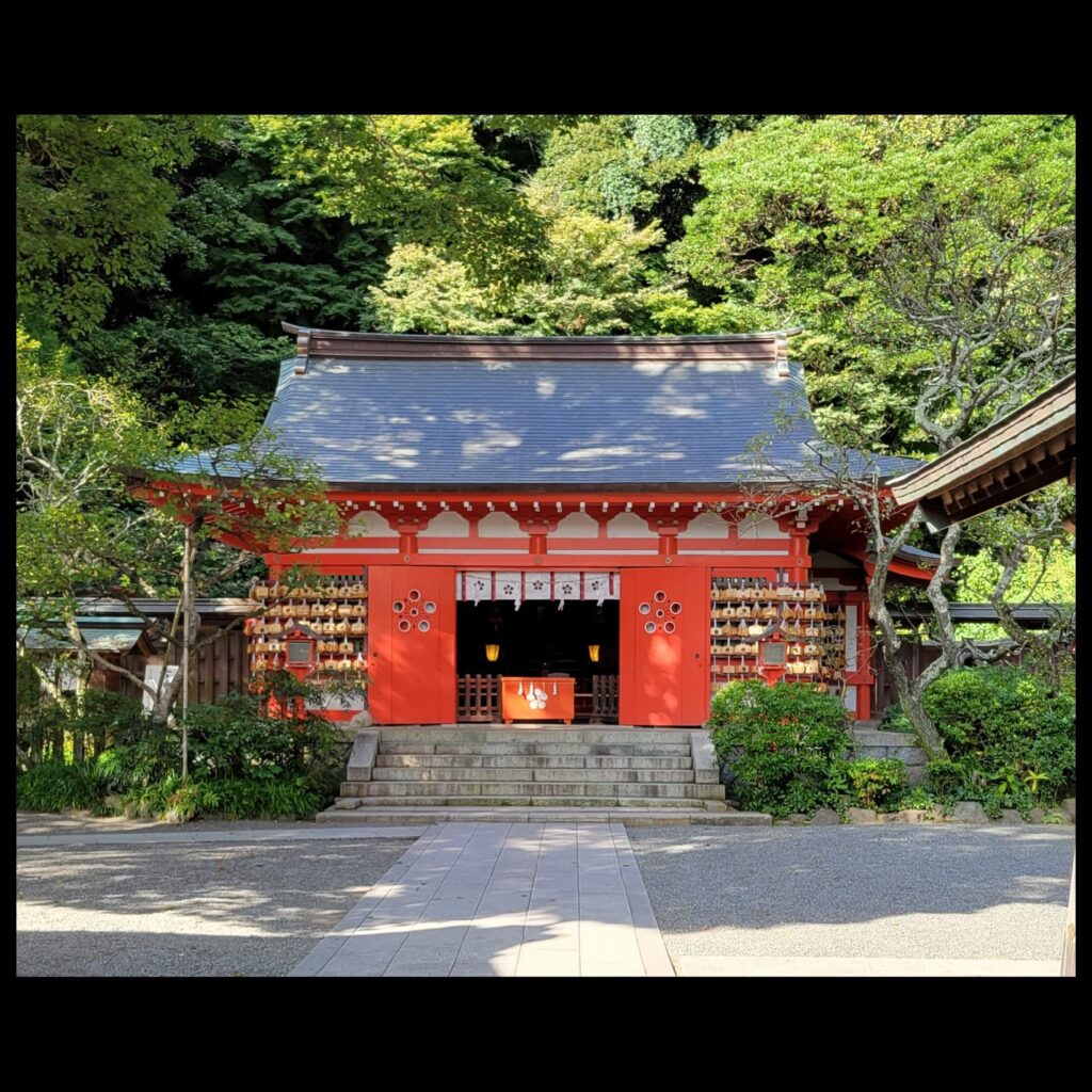 学問の神様「荏柄天神社」に行ってきました – 書家 篠原 遙己｜Yoko Shinohara